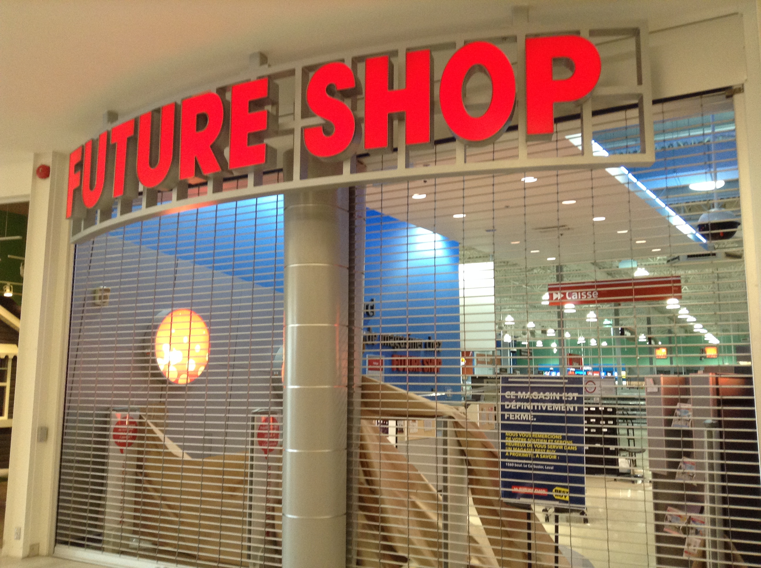 Le centre d’achats du mois : le Centre Laval - URBANIA