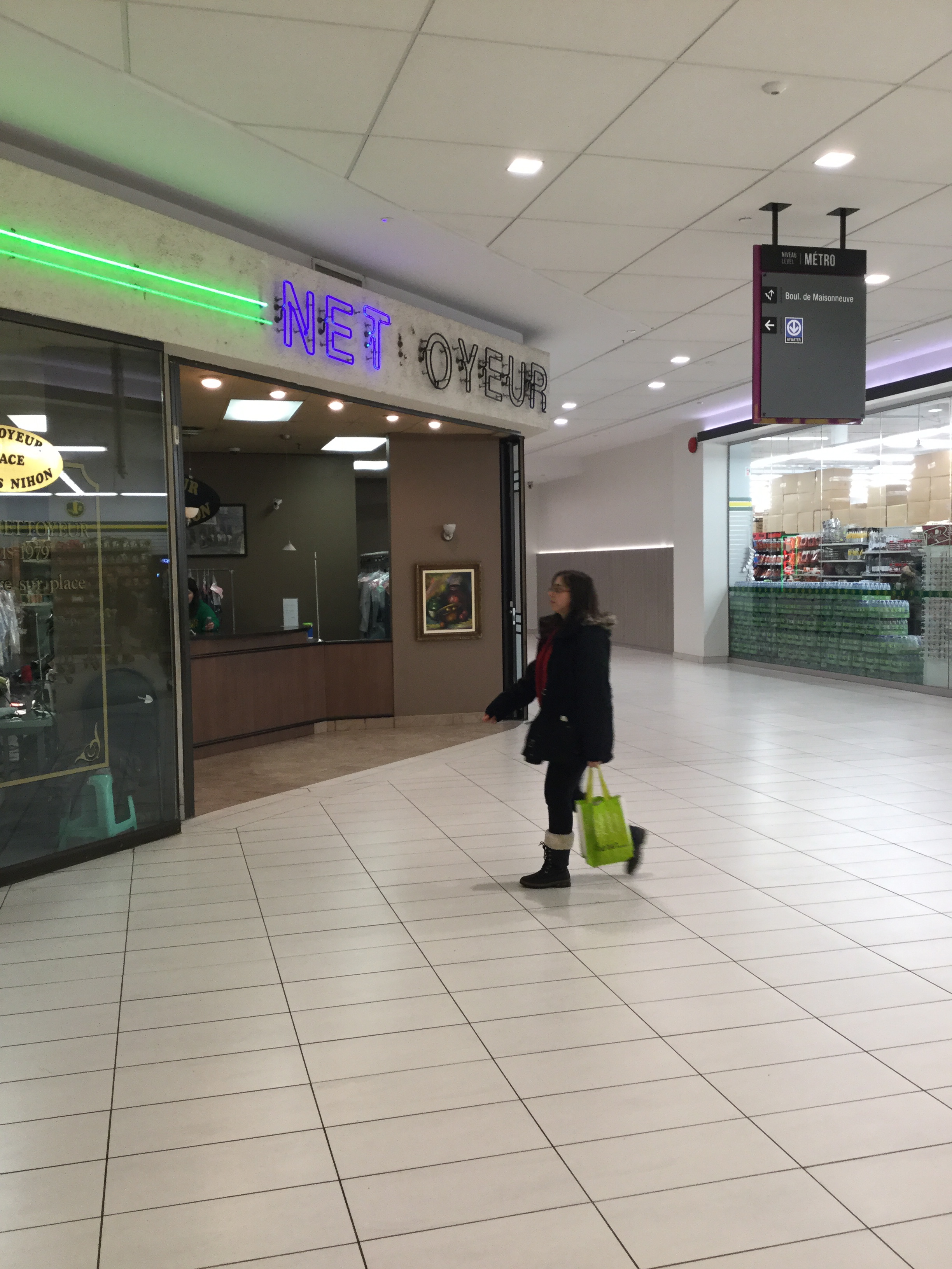 Le centre d’achats du mois : Plaza Alexis Nihon - URBANIA