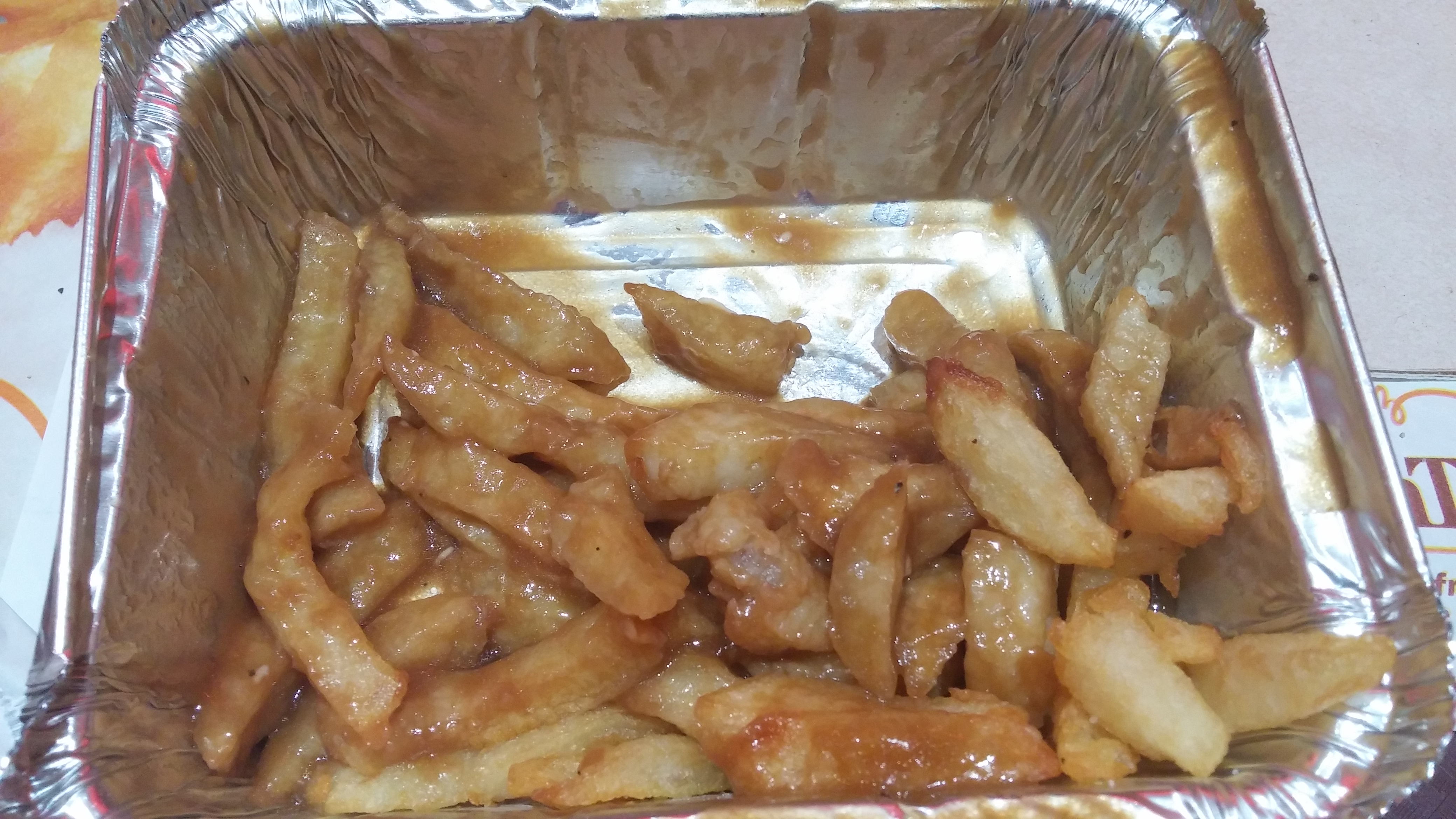 L’amour inconditionnel de la poutine Ashton - URBANIA