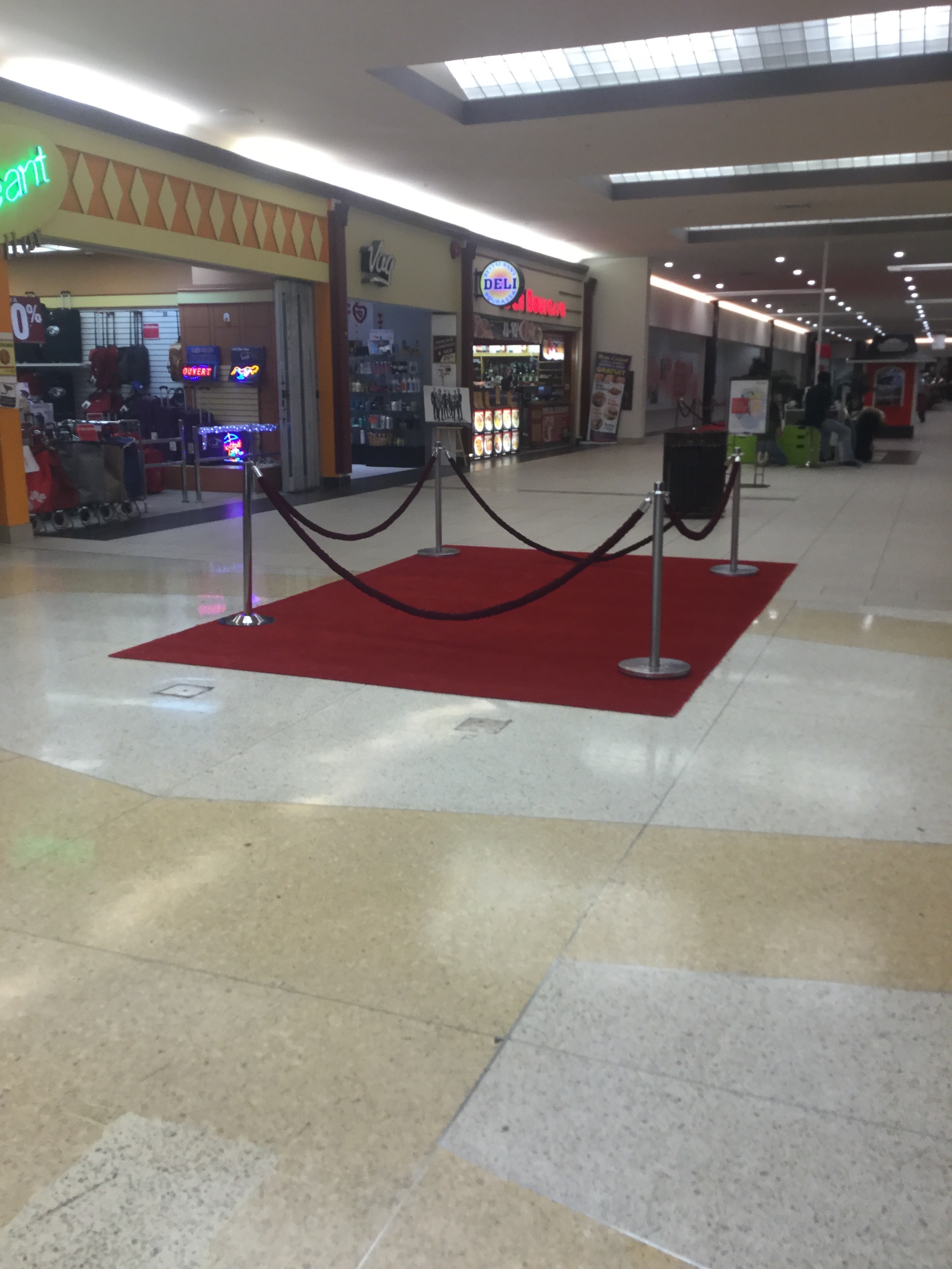 Le centre d’achats du mois : Place Bourassa - URBANIA