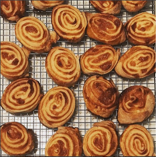 Les merveilles de la bouffe québécoise expliquées aux Français - URBANIA